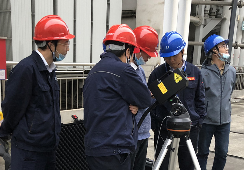 Usiland Smart Grid Cleaning Device