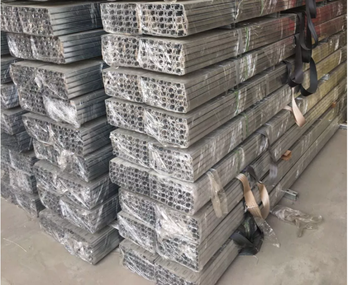 Perforated Galvanized Steel 41x41 Unistrut Slotted Channel