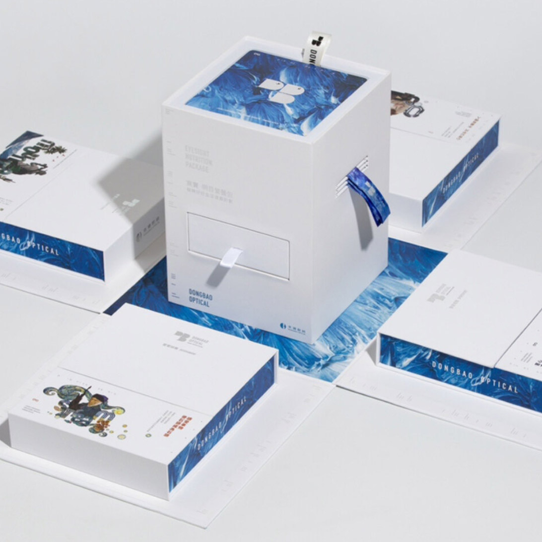 EYESIGHT Blue and White Sky and Earth Cover Souvenir Packaging Box ...