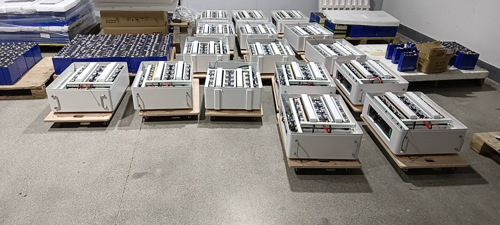 The Use of Wall-mounted Lithium Batteries in Life - LEMAX New Energy