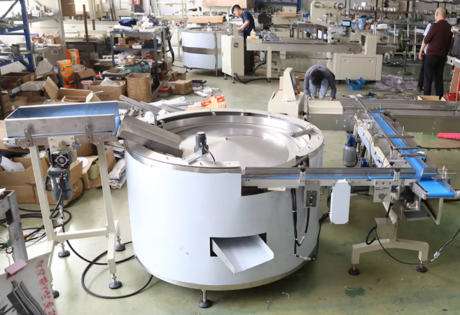Automatic Unscrambling Centrifugal Turntable Sorting Machine - Techflow ...