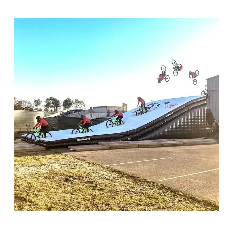 Black Gill Athletics Inflatable Landing Airbag Inflatable Airbag ...