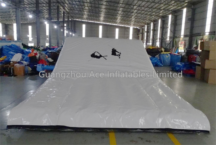 Large Stunt Inflatable Landing Air Bag for Skiing Extreme Sport - Ace