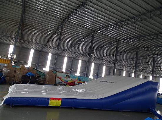 10x4.87x2.4m Landing Air Bag, Mountain Bike Airbag, Airbag Landing Ramp ...