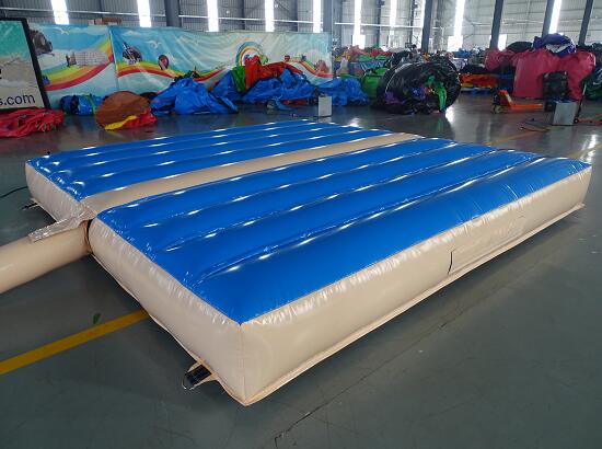 Customized Size Bouncy Mats for Sports