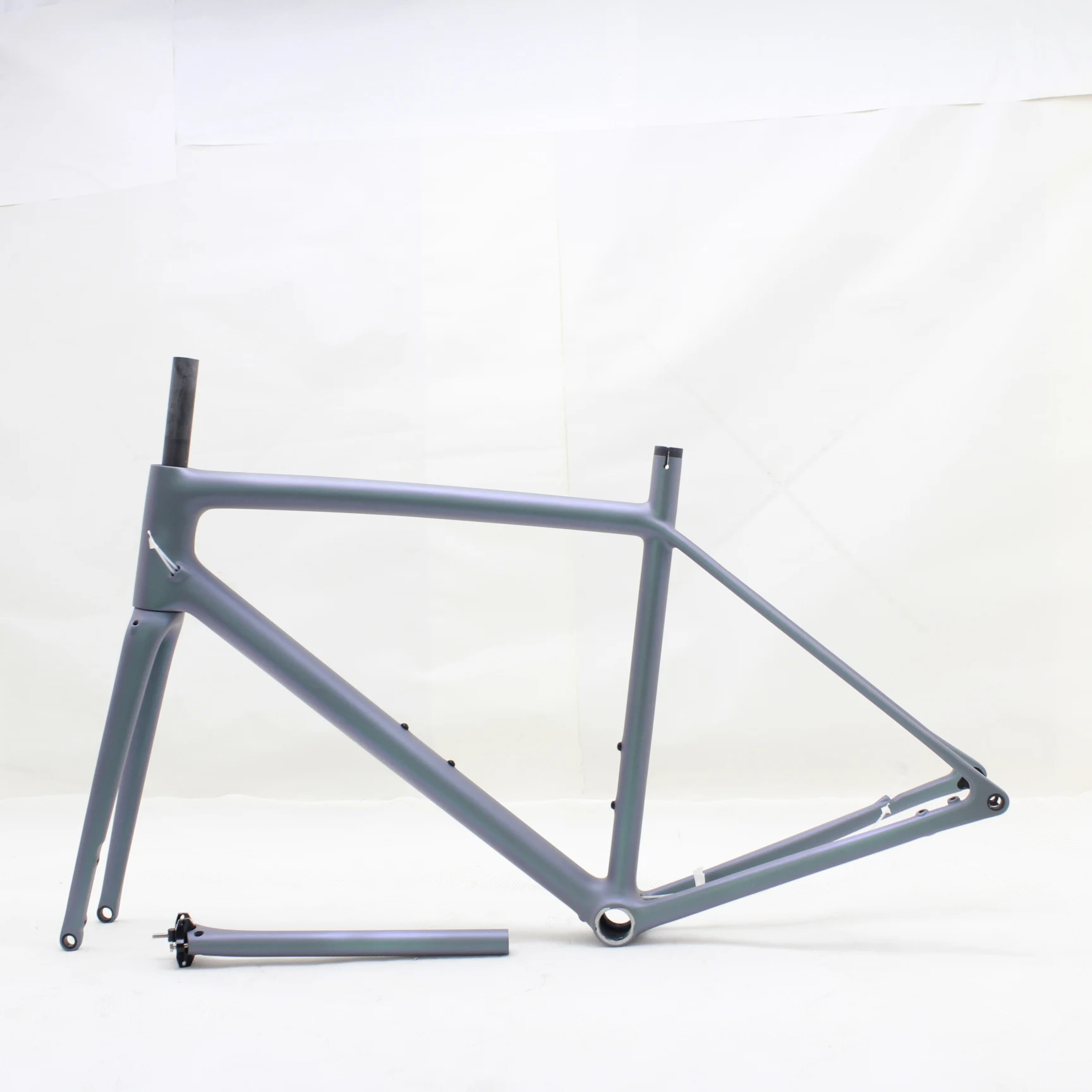 Chinese Super Light Weight Carbon Fiber Frame 700c Bike Frame Carbon ...