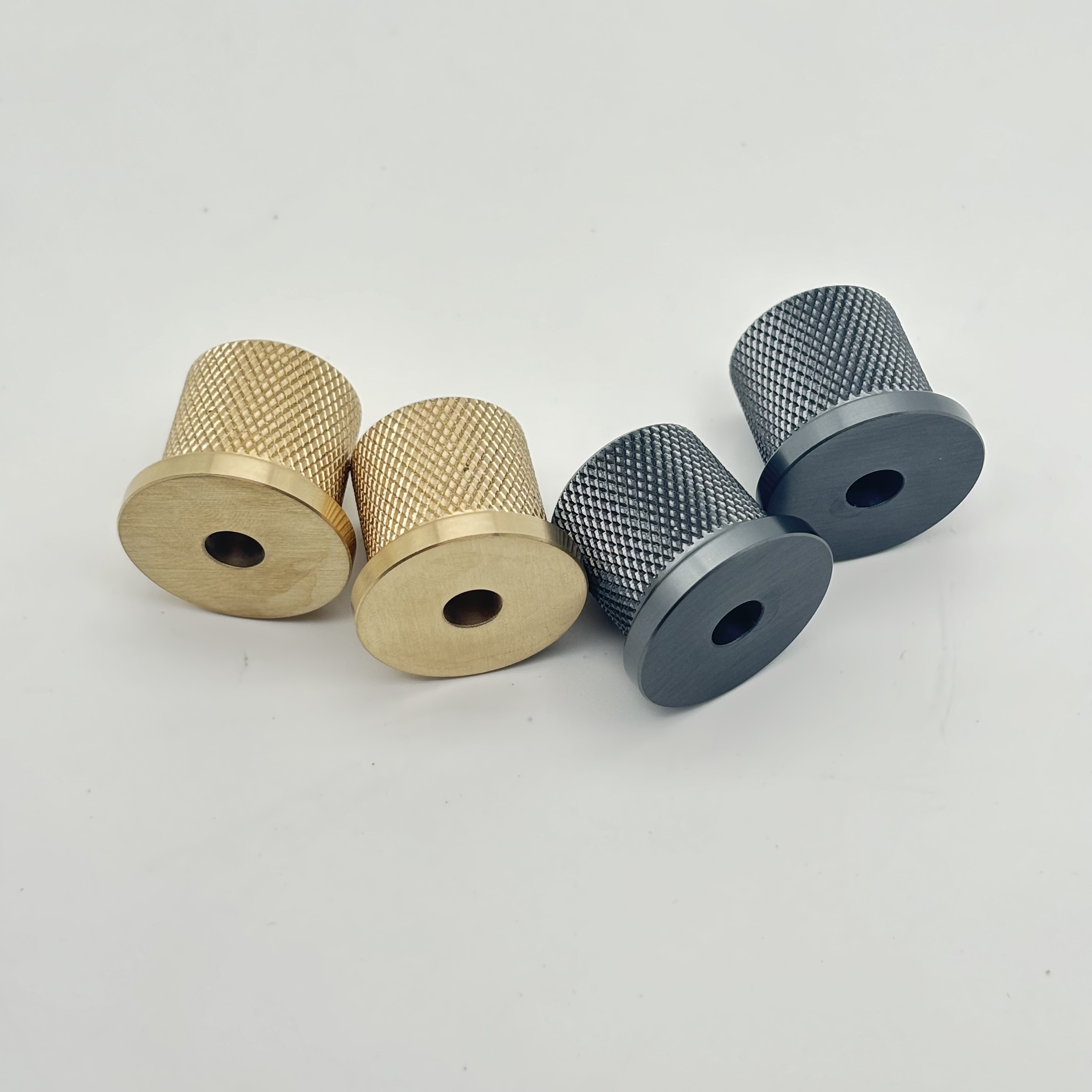 Custom CNC Knurled Control Knobs – Brass & Aluminum