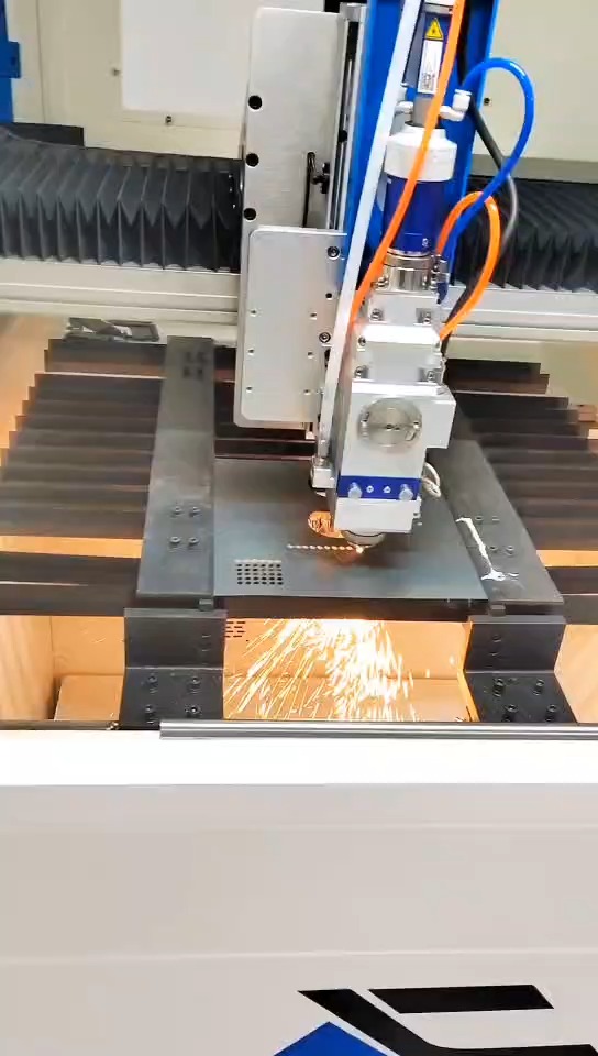 High Precision Laser Cutting Machine - Accurate