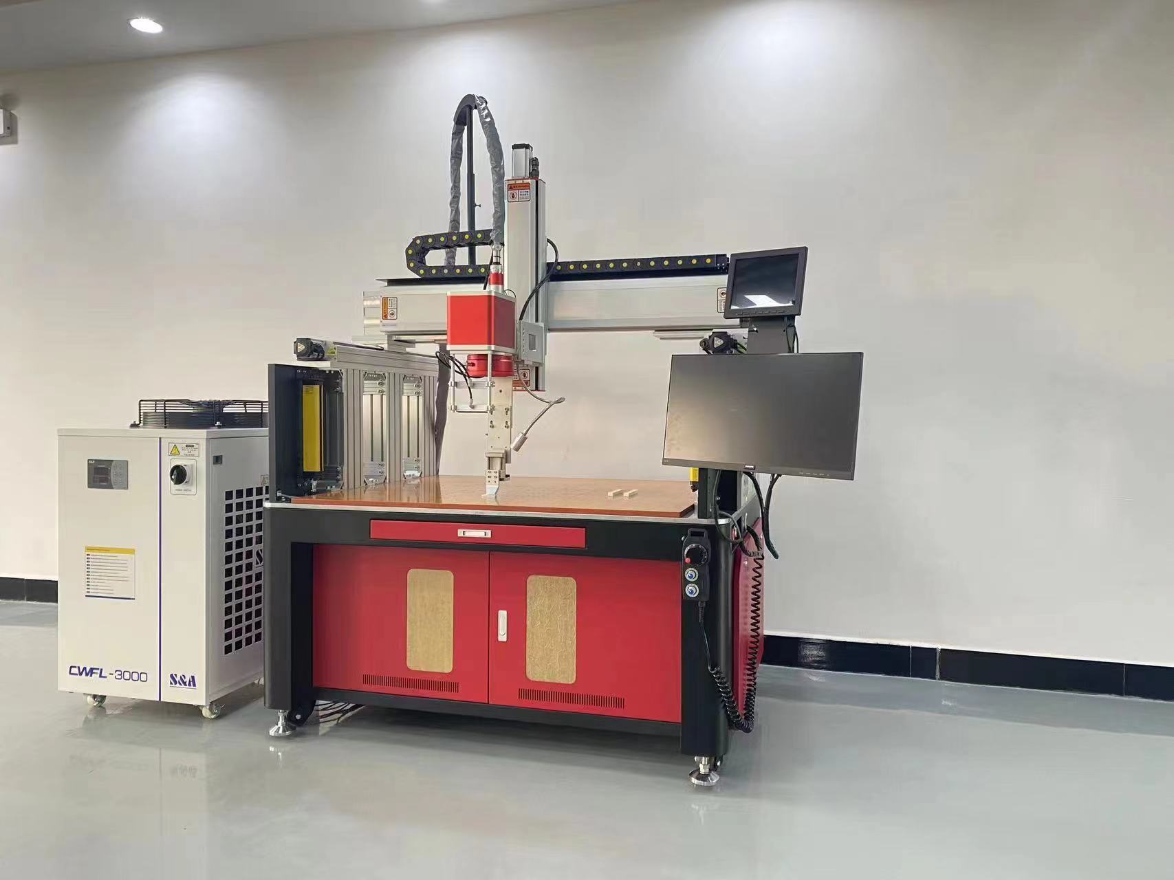 Améliorez votre efficacité de soudage grâce au soudeur laser à fibre d'Accurate Laser Technology ...