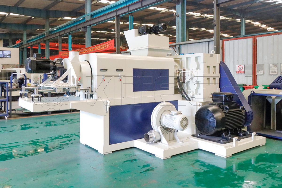 Kitech Machinery Semi-Melting Type Squeezer For Plastic Film Recycling ...