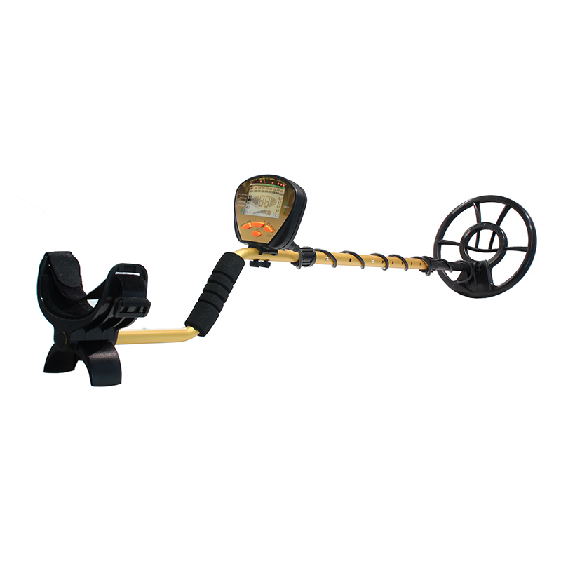 Dive into Treasure Hunting with an Underwater Gold Detector | SuperEye