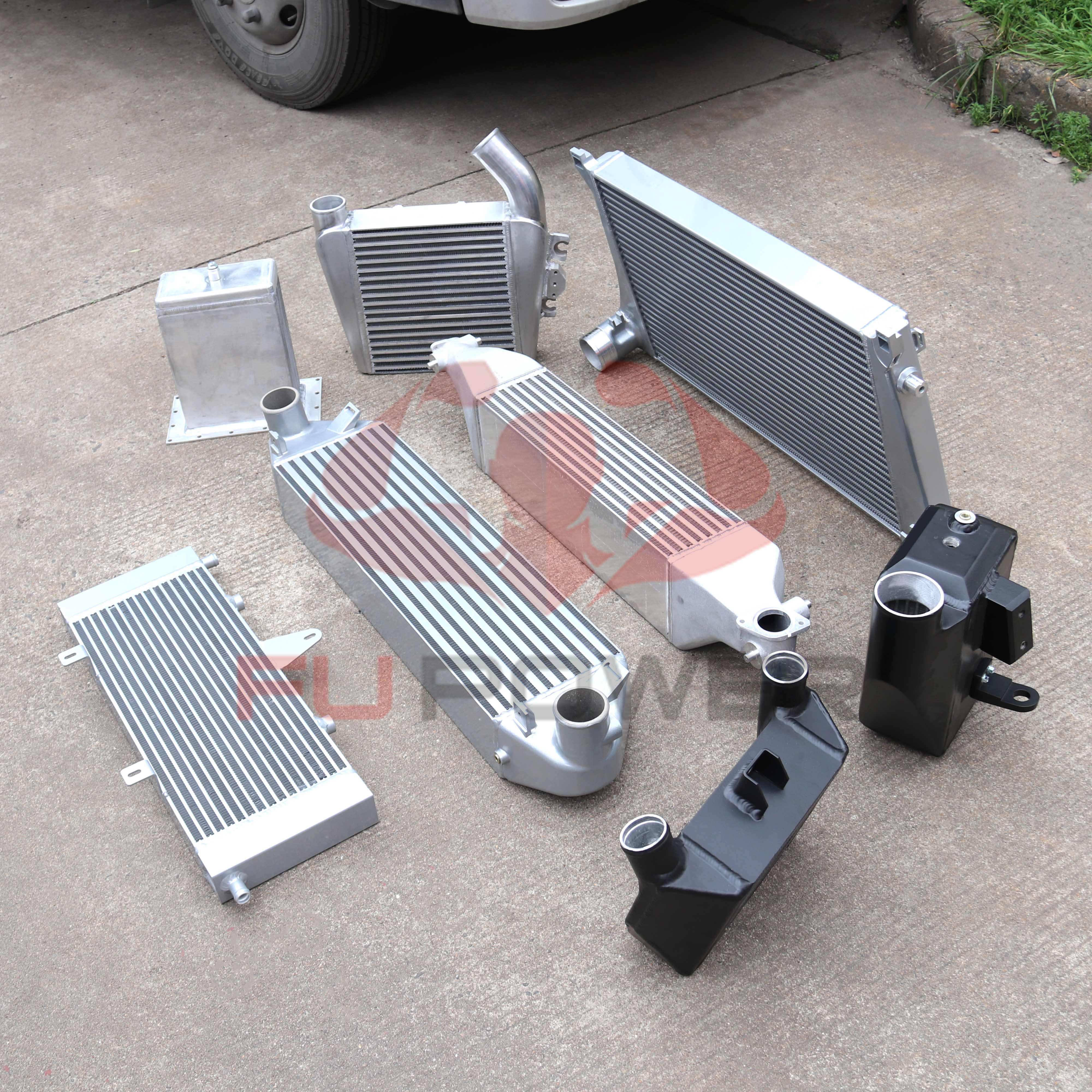 Custom intercooler FOR Nissan Patrol ZD30/A3 VW Golf MK7/KAWASAKI 250X ...