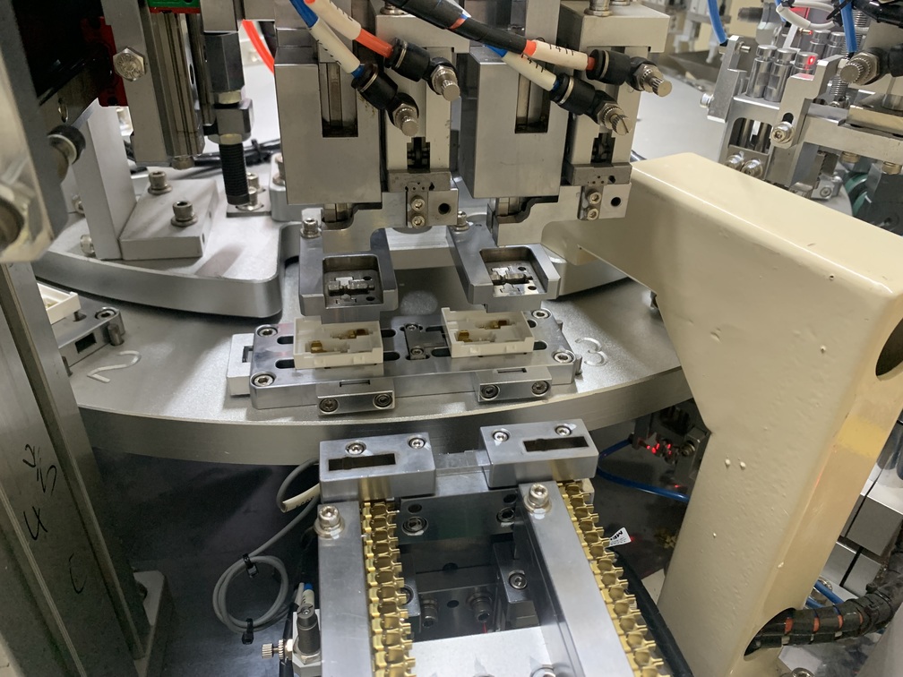 Customized Roman Socket Automatic Assembly Machine | Yicheng