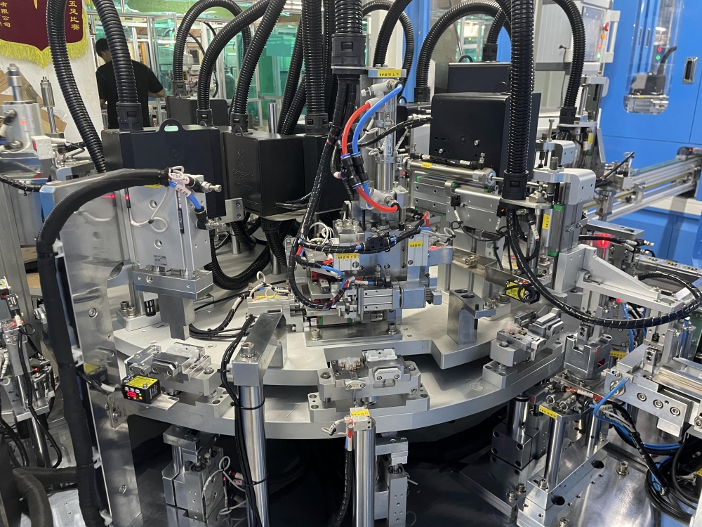 High-Precision Fully Automated Solution for Switch Assembly Line | Yicheng Automation