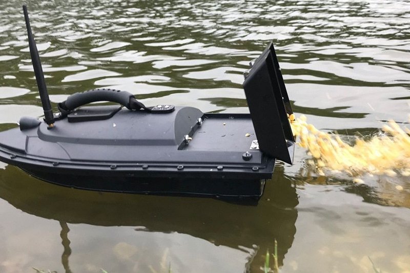 The Ultimate Guide to the Jabo Dolphin 3 RC Fishing Surfer Bait Boat ...