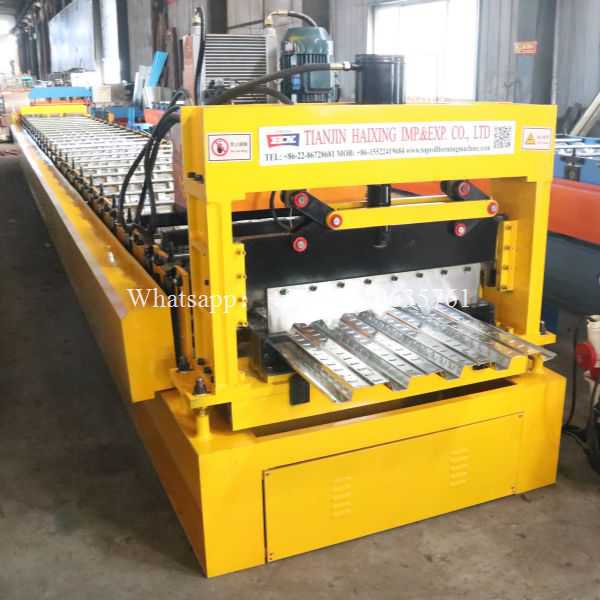 Machine automatique de fabrication de planchers métalliques en acier ...