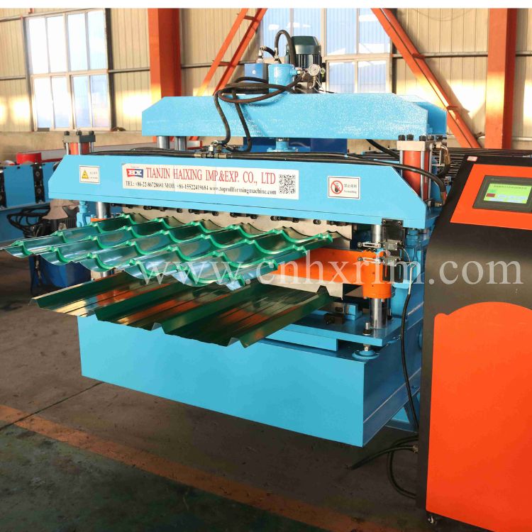 Machine automatique de fabrication de tuiles trapézoïdales ondulées ...