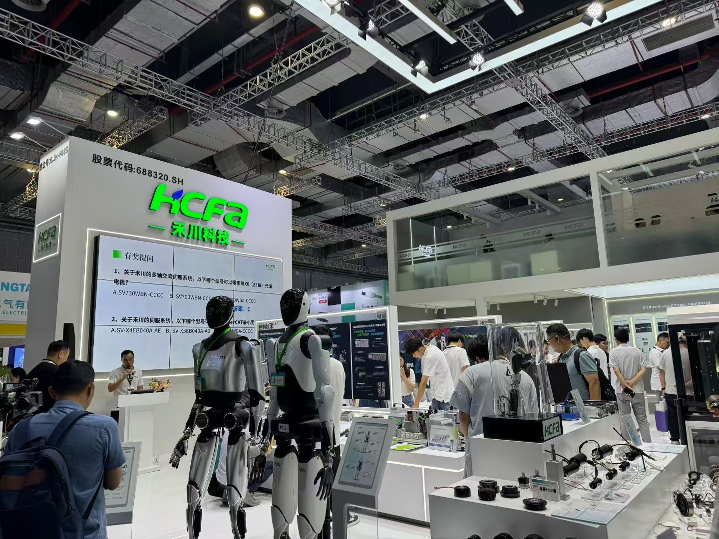 RY-ELE اختتام ناجح لمعرض الاستثمار الصناعي الدولي 2025 في شنغهاي | RY-ELE