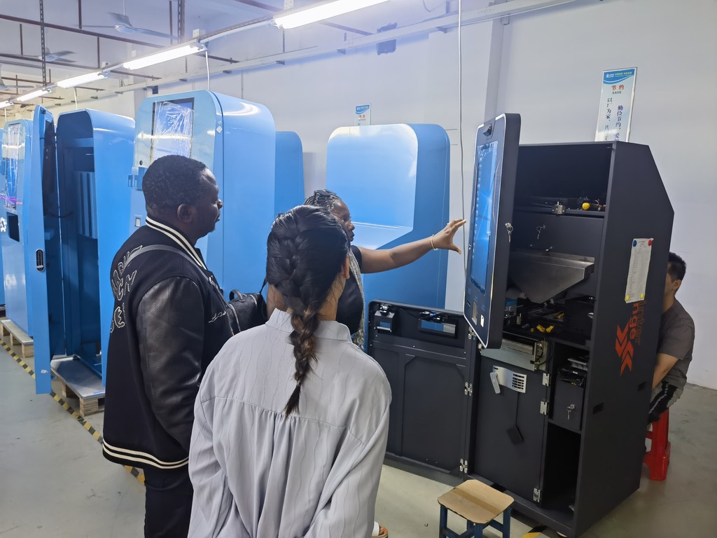 Welcome South African Clients to Visit Hongzhou Smart Kiosk Factory ...