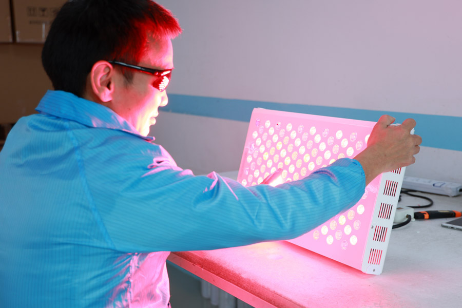 REDDOT's Comprehensive Process Inspection for Red Light Therapy Panels