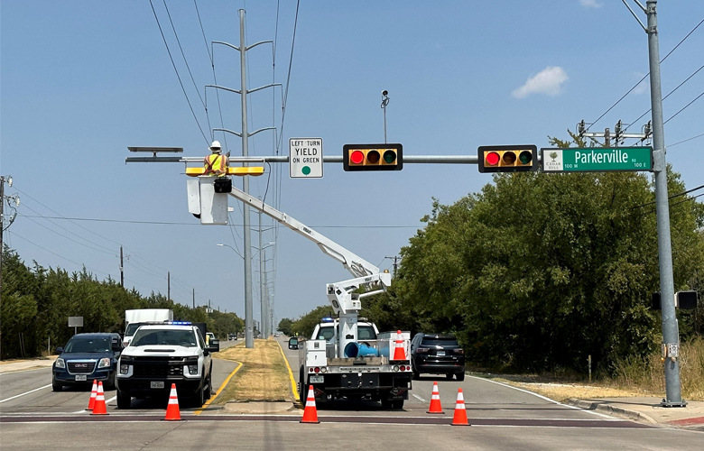 What Is a Traffic Signal Pole? a Complete Guide