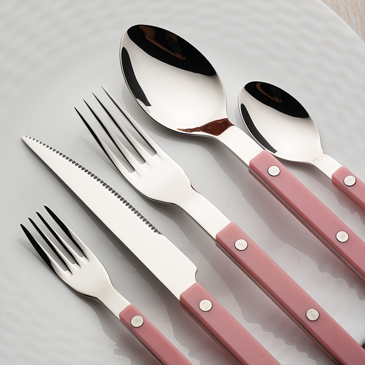 The Elegance of Stainless Steel Flatware: a Timeless Addition to Your Table | Crystal Houseware