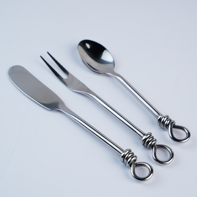 The Best Stainless Flatware Sets for Your Dining Table | Crystal Houseware