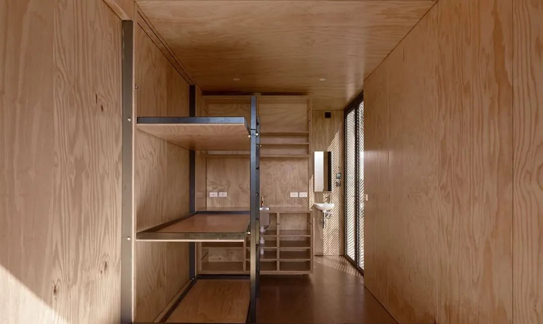 Details About L-shaped Container Home in Australia