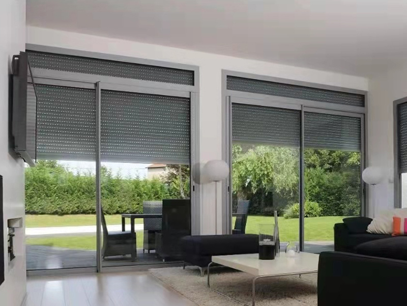 Aluminum Roll Up Shutter Doors Manufacturer | EMG & YEMAG