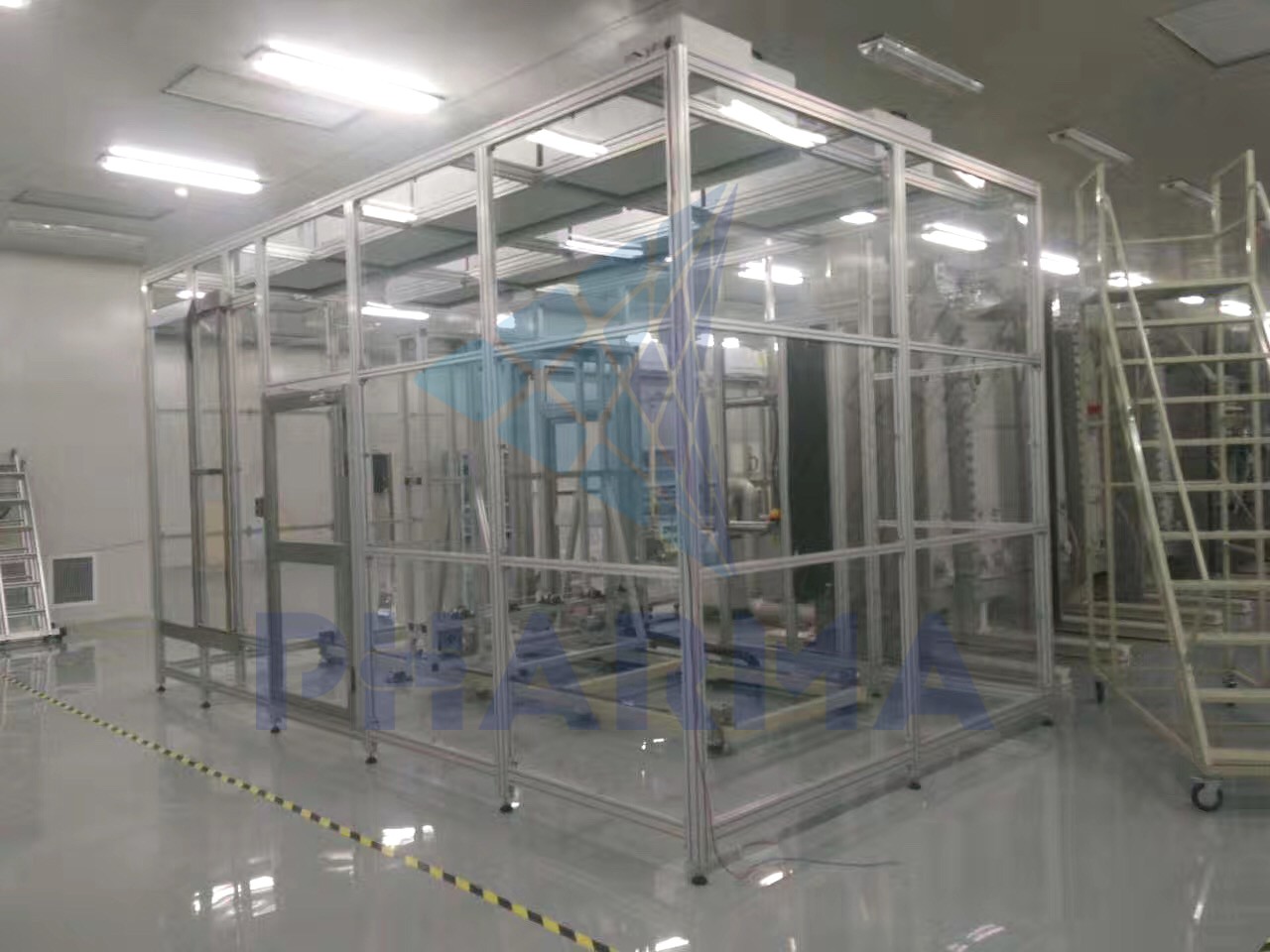 Glass Wall Modular Cleanroom | Pharma