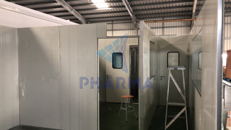Changing Room for Food Packaging Workshop | Pharma