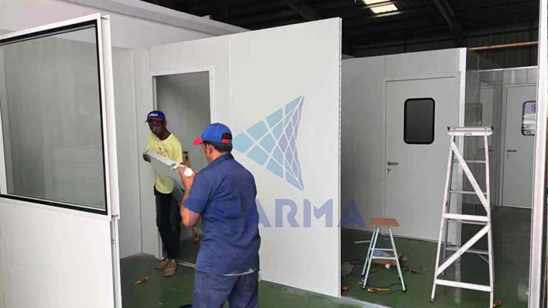 Changing Room for Food Packaging Workshop | Pharma