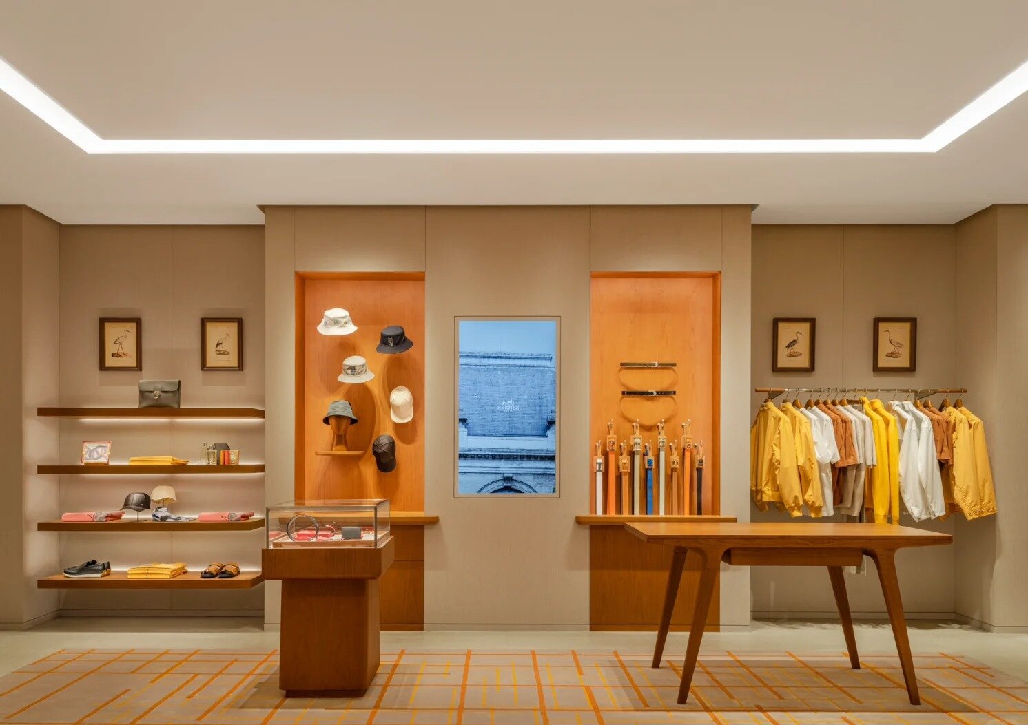 Luxury Custom Clothing Display Cabinets and Solid Wood Clothing Store ...