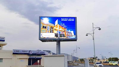 UAE Giant Outdoor Adverting Double Sides LED Screen - 2015-2024 LEDFUL