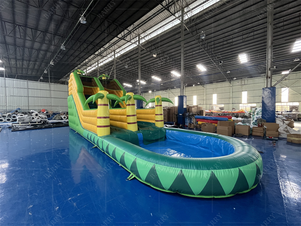 Tobogán acuático inflable Jungle Kids con palmeras - Precios al por ...