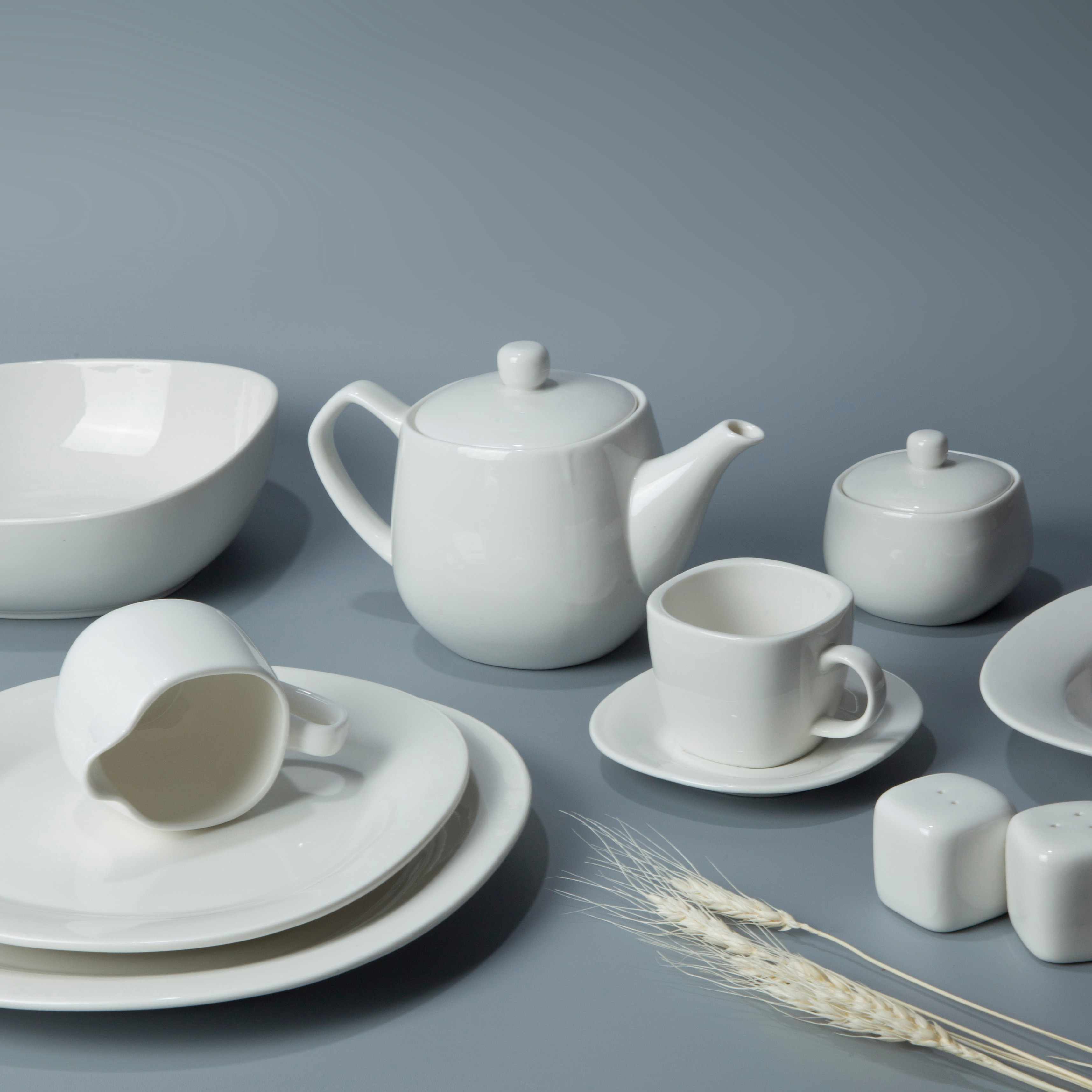 Timeless Elegance: the Best Classic White Dinnerware Sets for Every ...