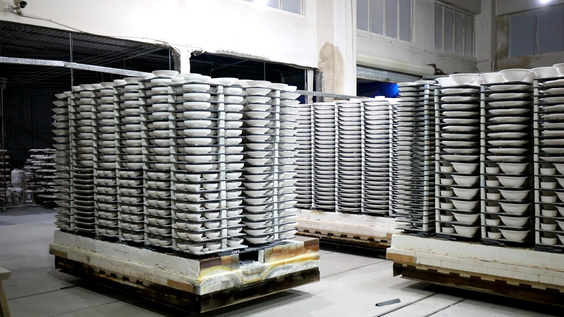 Mass Production of Porcelain Tableware-two Eight Ceramics
