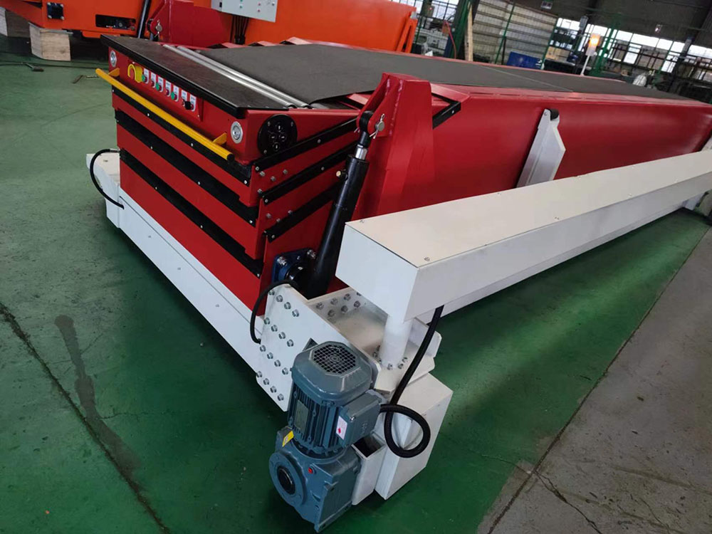 Automatic Loading Unloading Telescopic Belt Conveyor Mobile on Motorized...