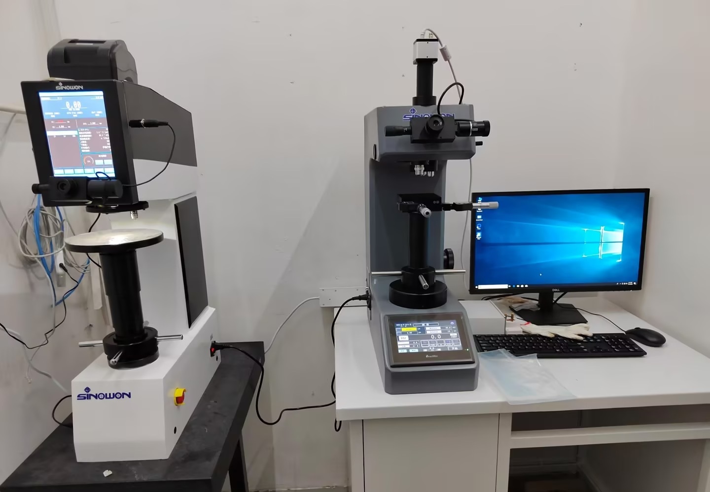 Vickers Hardness Tester & Brinell Hardness Tester in a Calibration ...