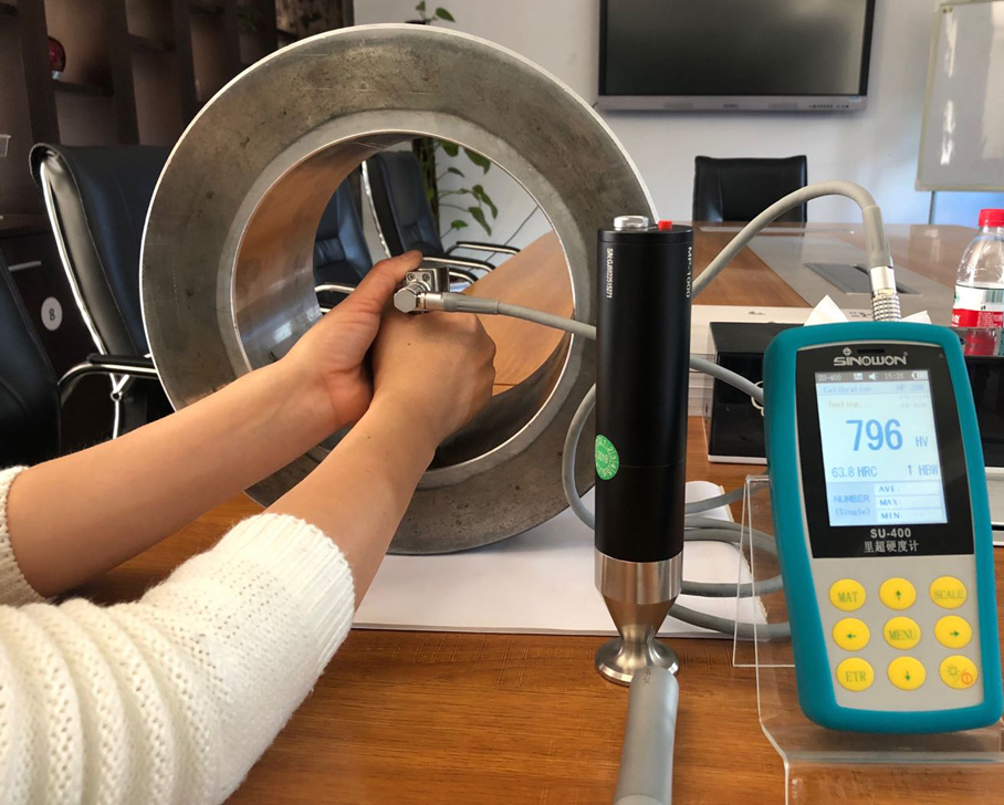 Non-Destructive Hardness Tester for Pipe Coatings | Sinowon SU-300 UCI