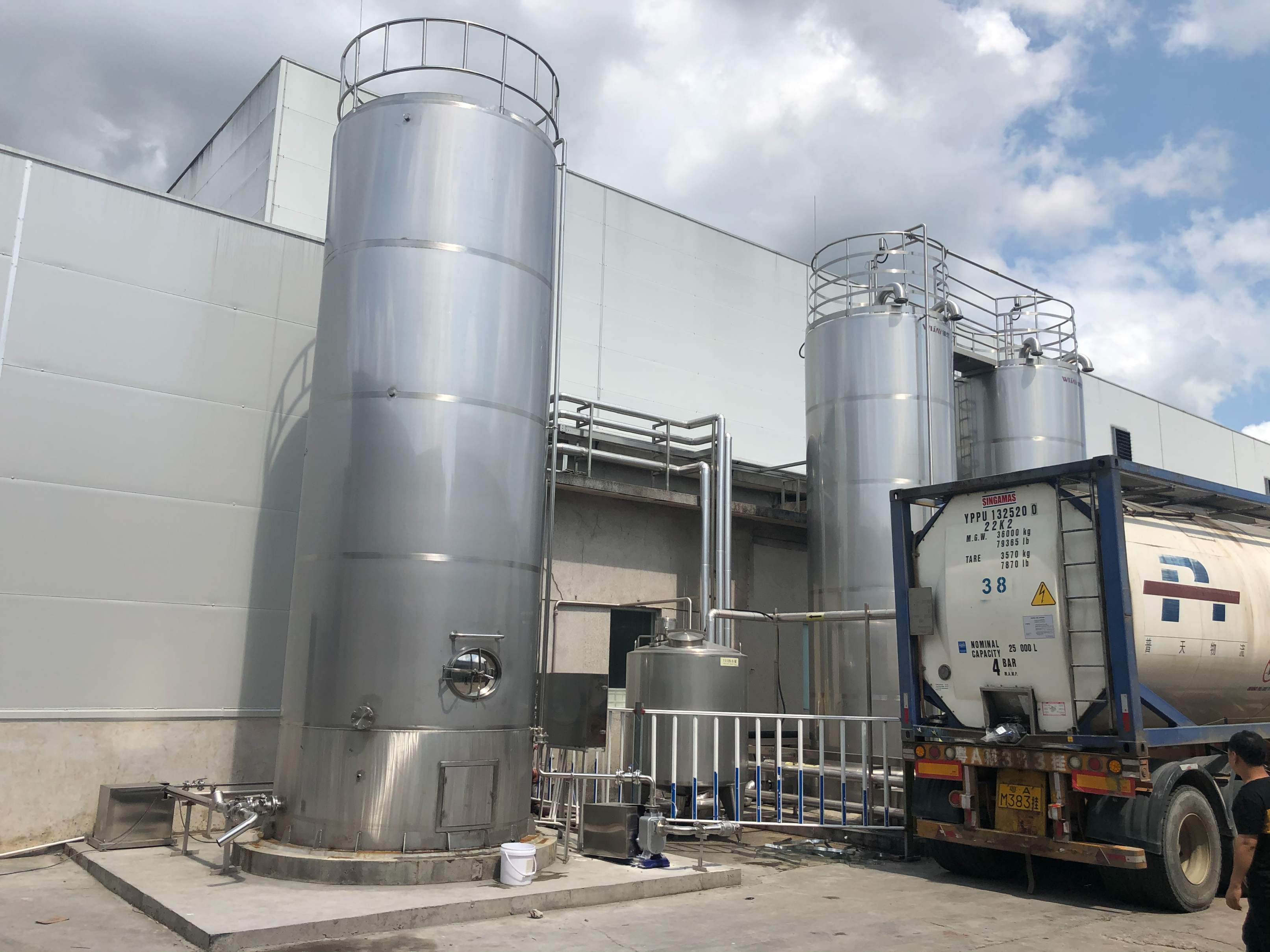 Silo Storage System ＆ Liquid Dosing System | Golden Bake