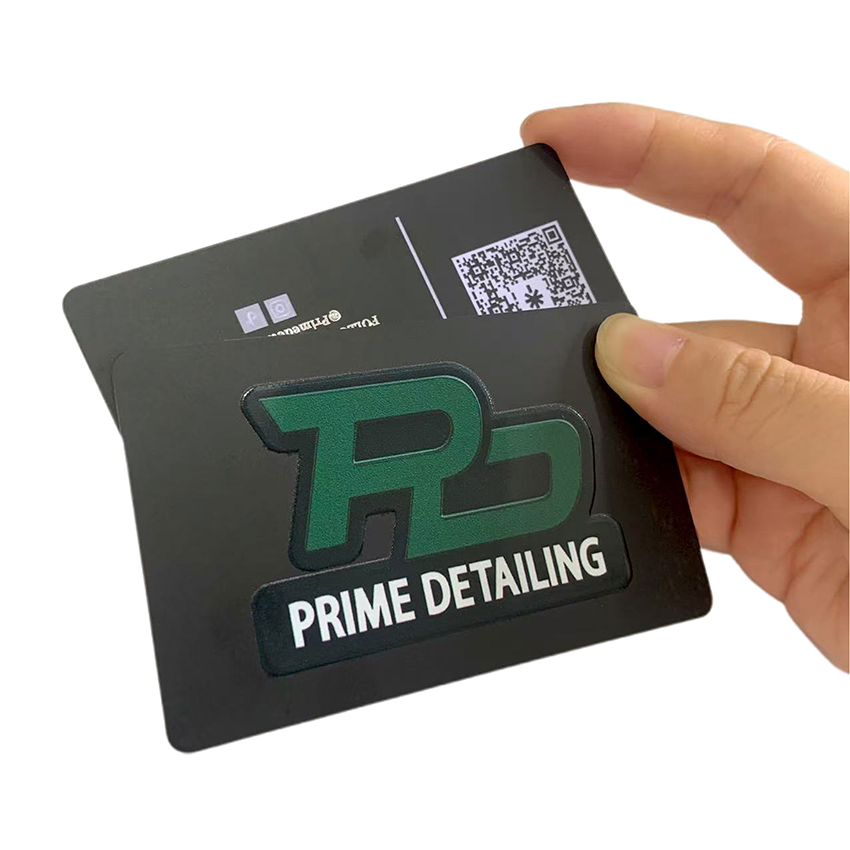 Tarjetas de presentación con impresión UV localizada y logotipo UV en ...