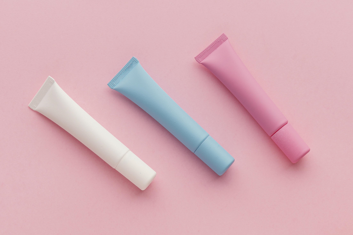 Lily's Gentle Philosophy: the Fingertip Magic of Hand Cream