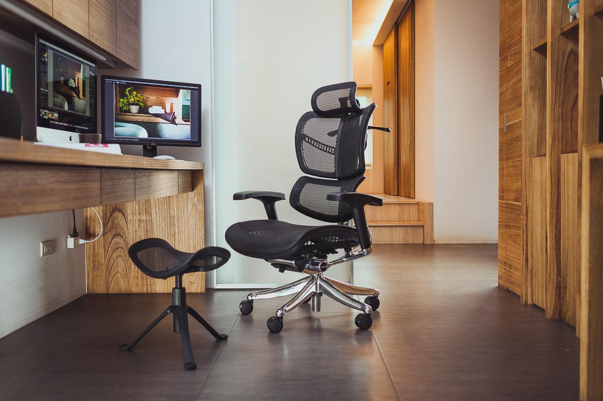 Luxury Ergonomic Chair Vs Standard: Is It Worth the Investment ...