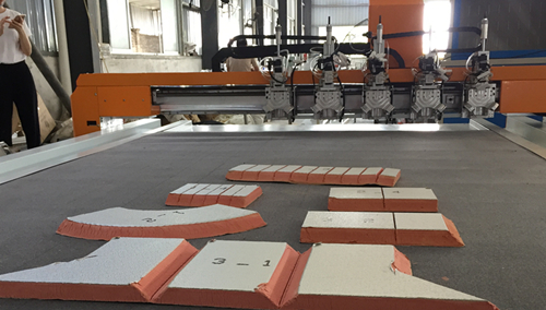 How to Go Through the Insulation Cutting Table Customization? - VENTECH