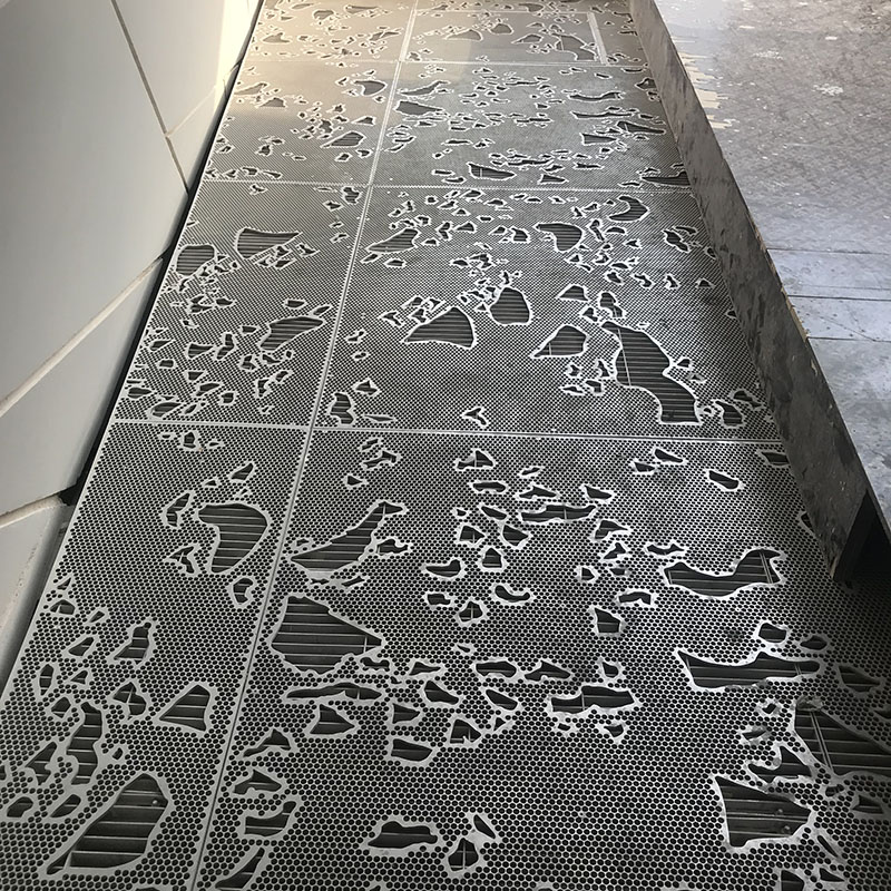 Expanded Metal Grating Manufacturer, Metal Works Fabrication