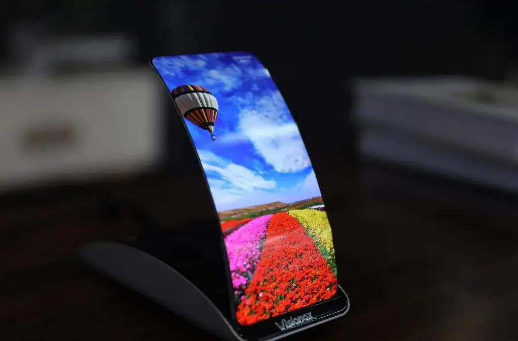 Why Choose OLED Screen | FOUCS Electronics