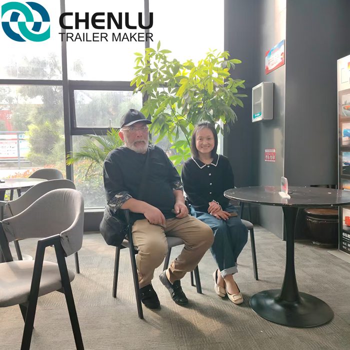 Long-Term Saudi Arabian Client Repeatedly Visits CHENLU VEHICLE | Chenlu Trailer