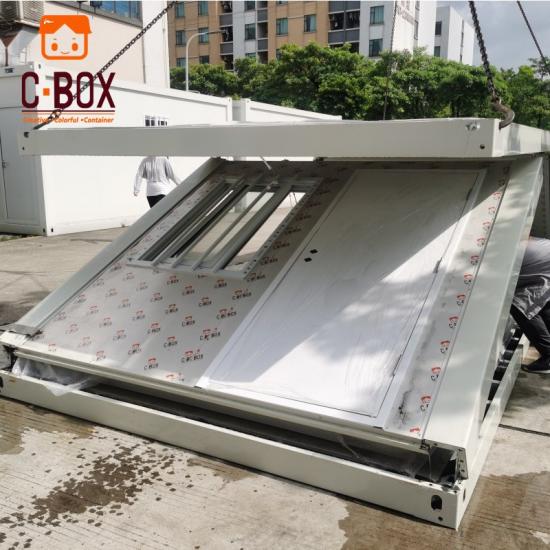 Collapsible and Quick-Build Sliding Z Box House