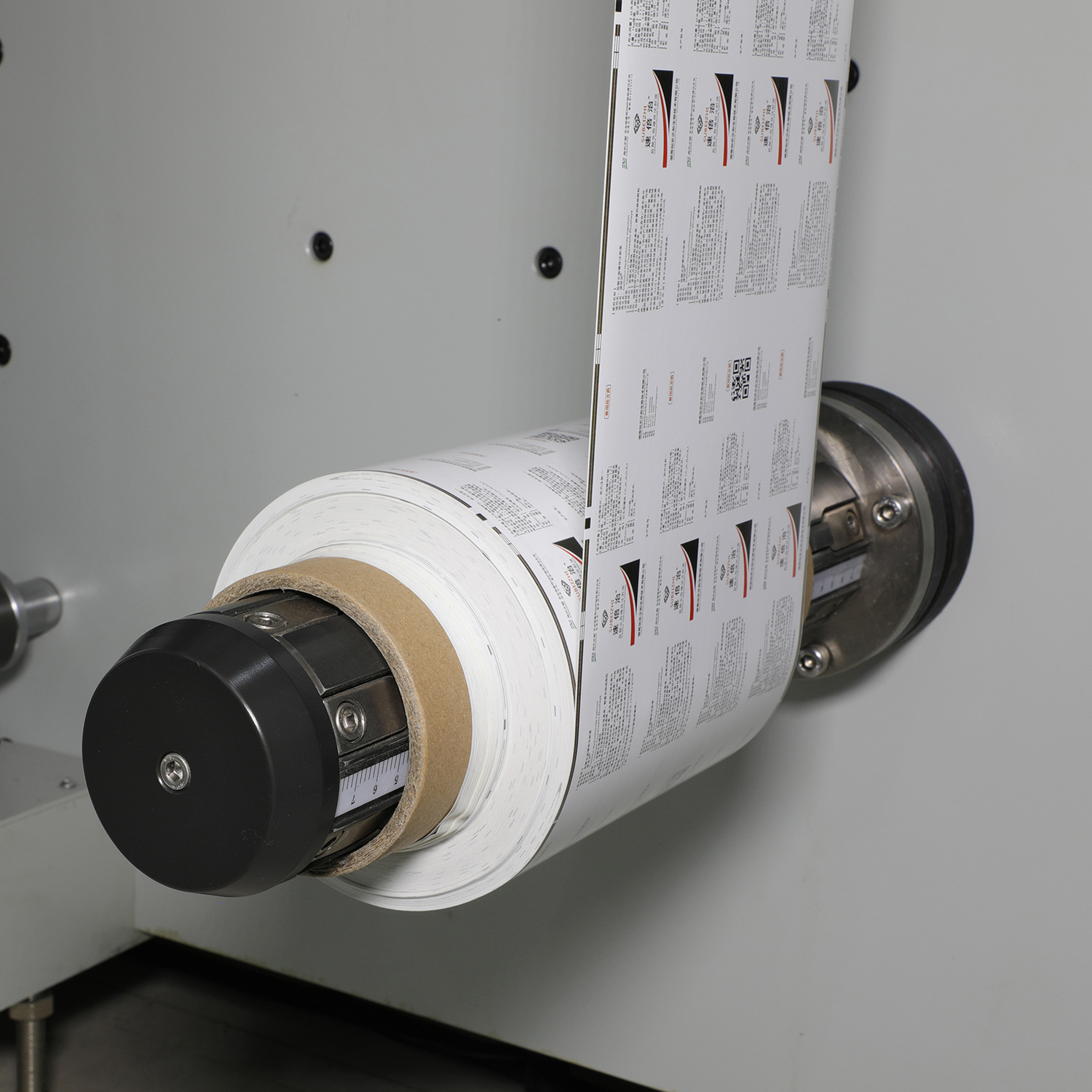 Short Run UV Dod Cmyk Full Color Digital Inkjet Label Printer-Arojet